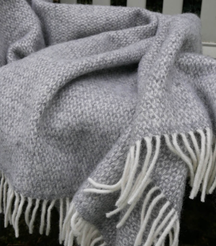 Plaid pure laine gris 150 x 183 cm : Plaid Addict, vente en ligne de ...